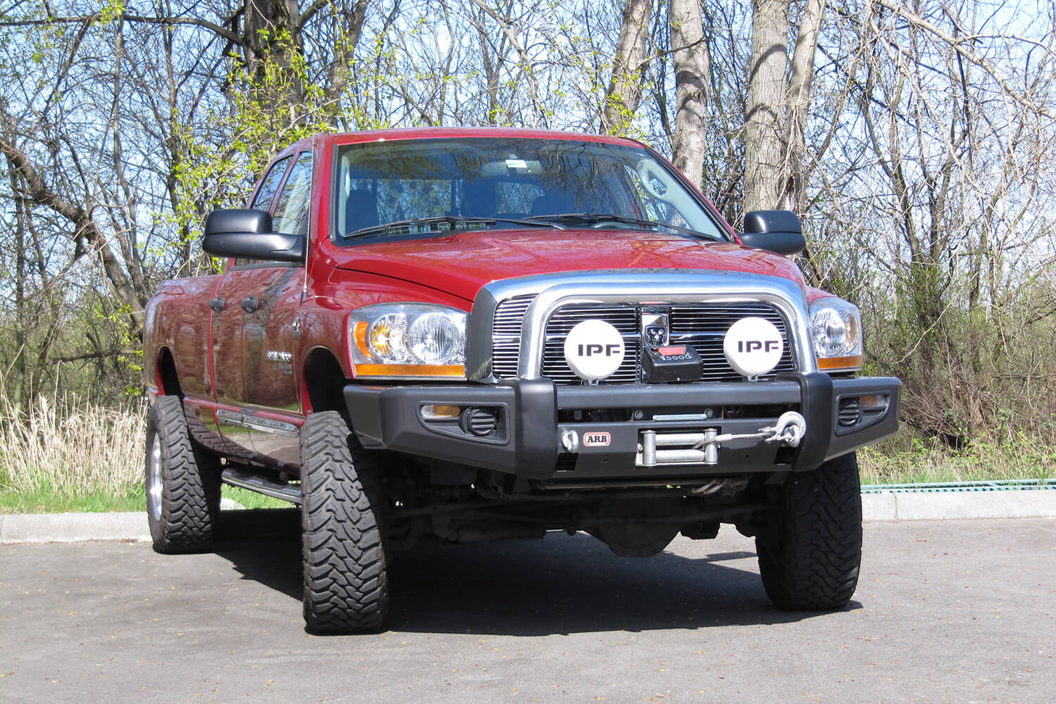 ARB 3952120 Deluxe Sahara Front Bumper with Bar for Dodge Ram 2500 200 ...